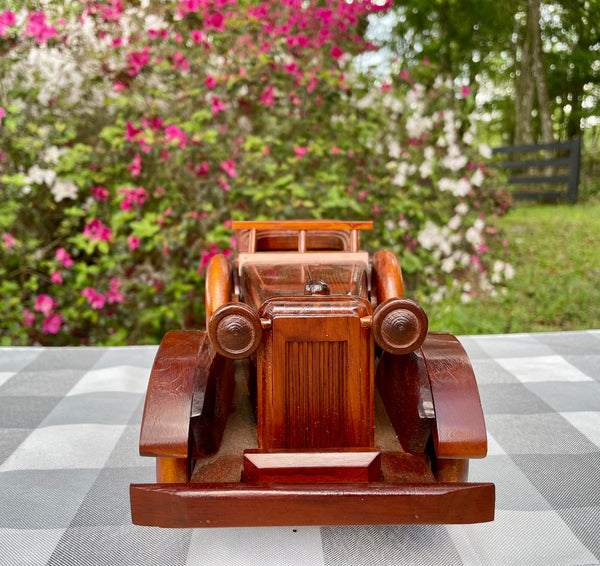 Antique Full Size WV Wood Set Mahogany Carved F108 Series 1931' Cadill ...