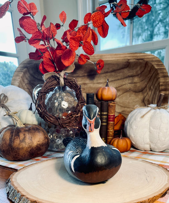 Vintage Hand Carved and Painted Wooden Water Foul Drake Female Duck De ...