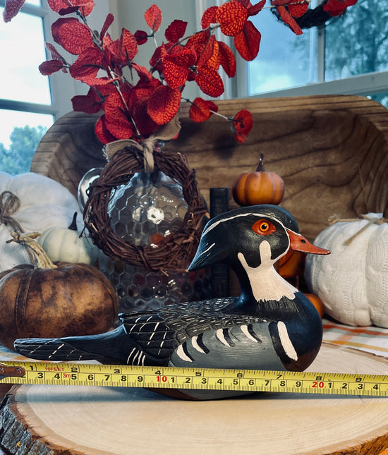 Vintage Hand Carved and Painted Wooden Water Foul Drake Female Duck De ...